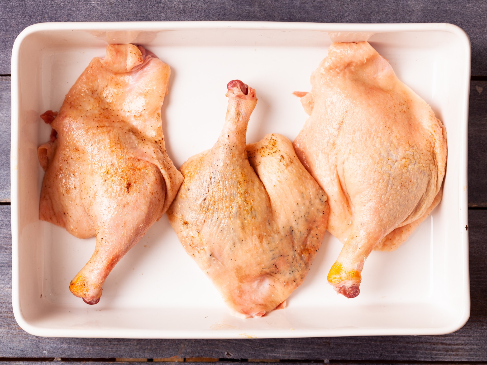 BAKED DUCK LEG WITH POTATOES, APPLES AND TANGERINES